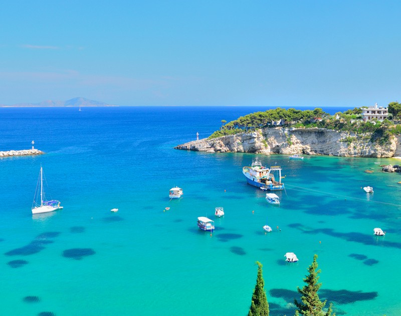 ΑΝΟΙΓΜΑ ΤΗΣ ΑΛΟΝΝΗΣΟΥ ΣΤΗΝ ΠΟΛΩΝΙΚΗ ΑΓΟΡΑ